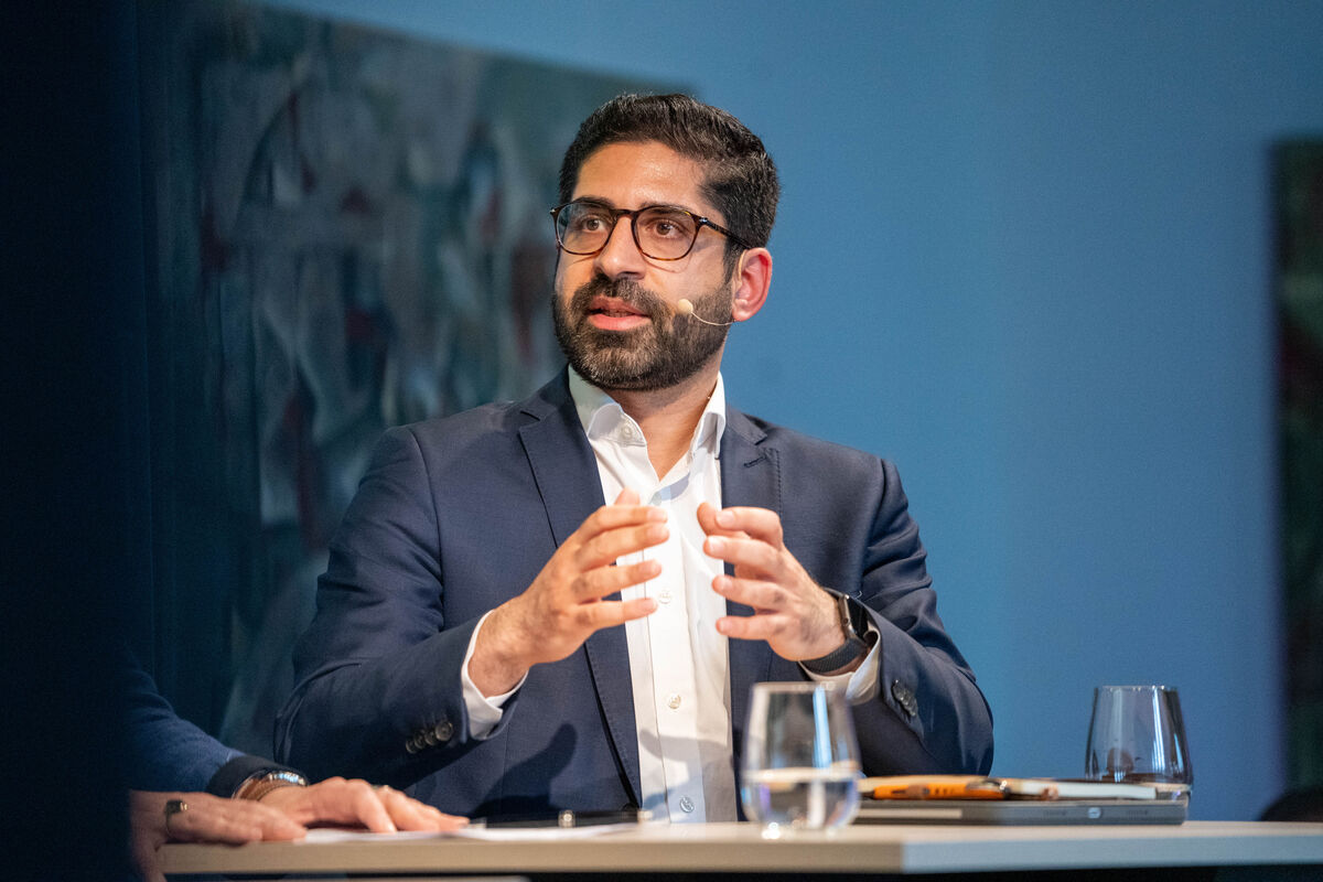 Wirtschaftsminister Kaweh Mansoori: „Eine neue Regierung braucht einen ...